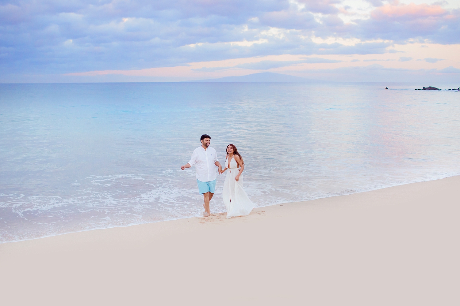 Sunrise portraits with a beautiful Maui backdrop - Love + Water