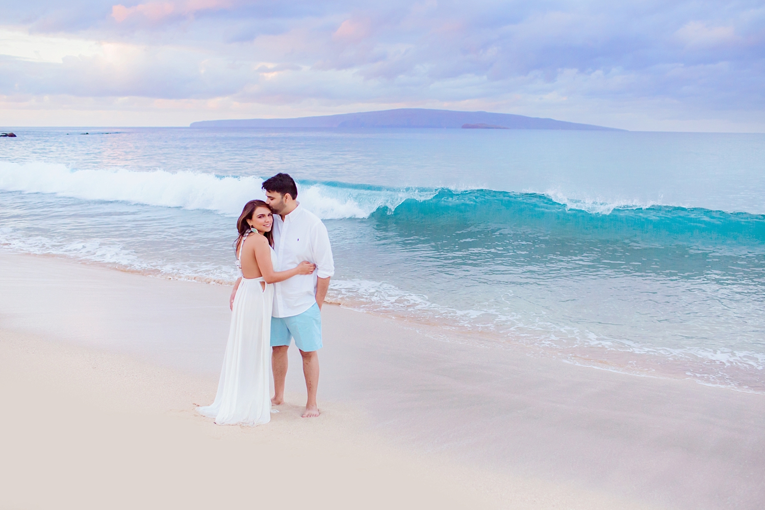 Sunrise portraits with a beautiful Maui backdrop - Love + Water