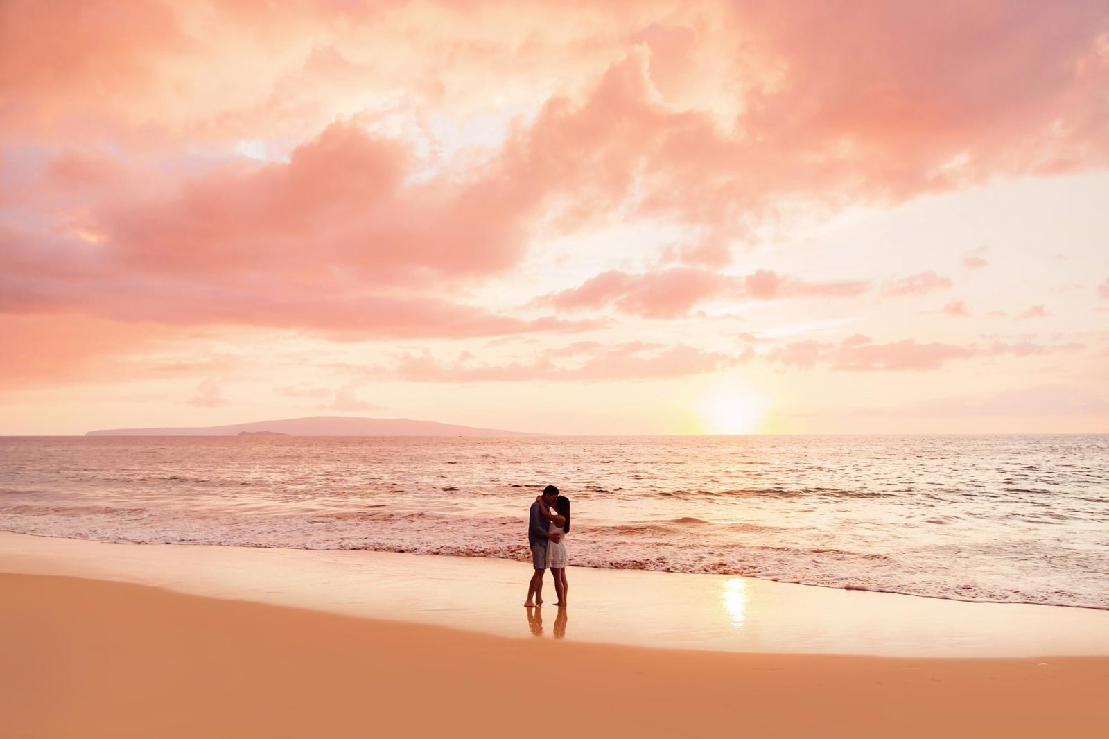 Maui Sunset Proposal Portraits - A gorgeous, still and cloudy afternoon