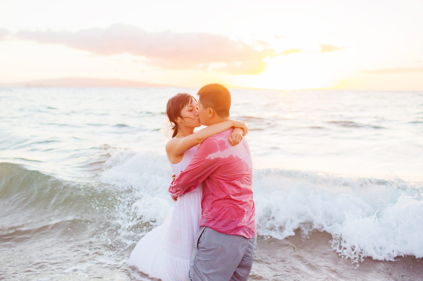 Romantic and fun Maui water portraits - Love + Water